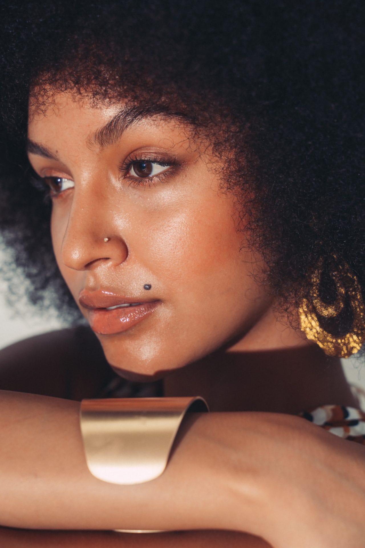 How To Choose Makeup That Suits Your Skin Perfectly